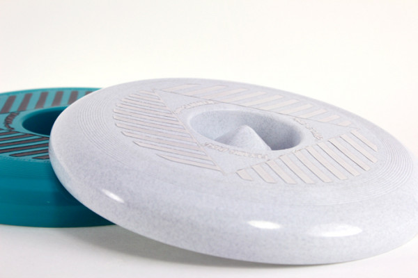 Spin Jammer - Der Frisbee mit Zentrum | Freizeit Frisbees | Frisbee und ...